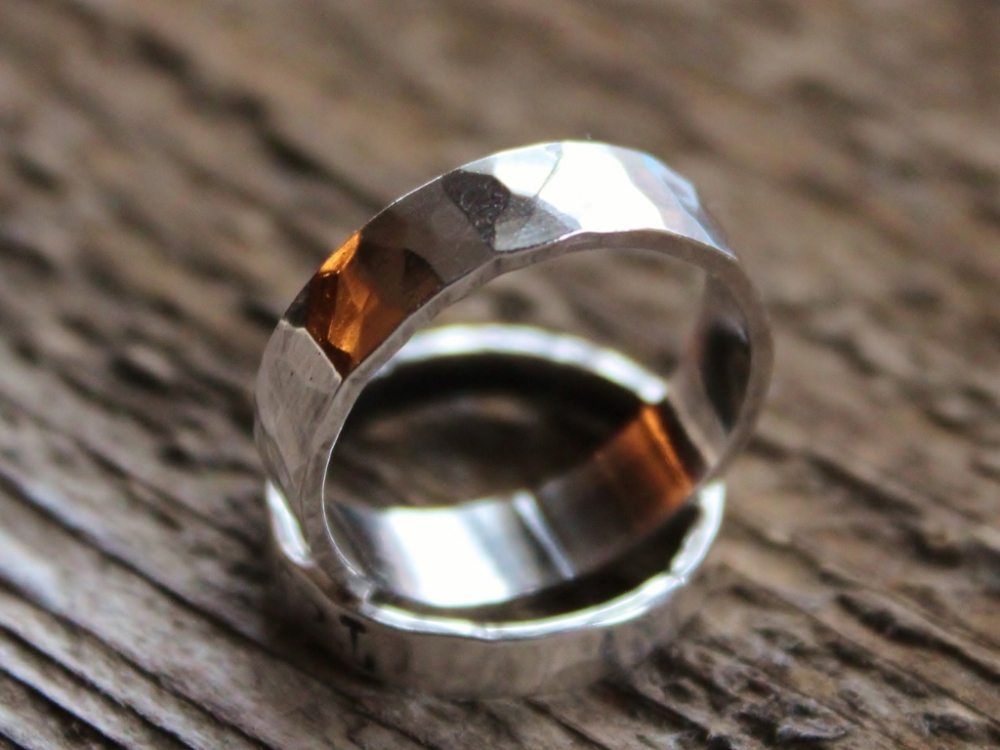 Men's Rustic & Personalized Ring Masculine - Enzo Ring | 2 Sisters ...